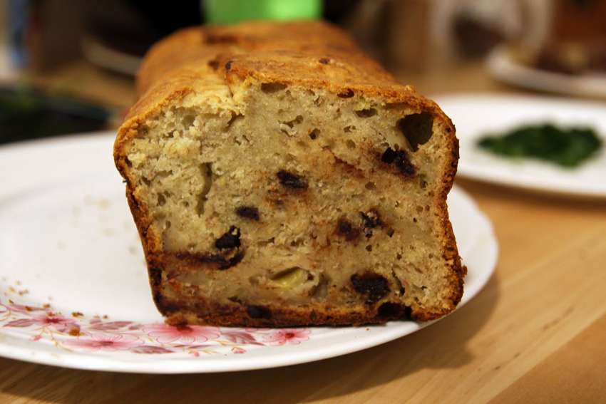 Banana bread - chec cu banane sau chec umed - Retetele Monei